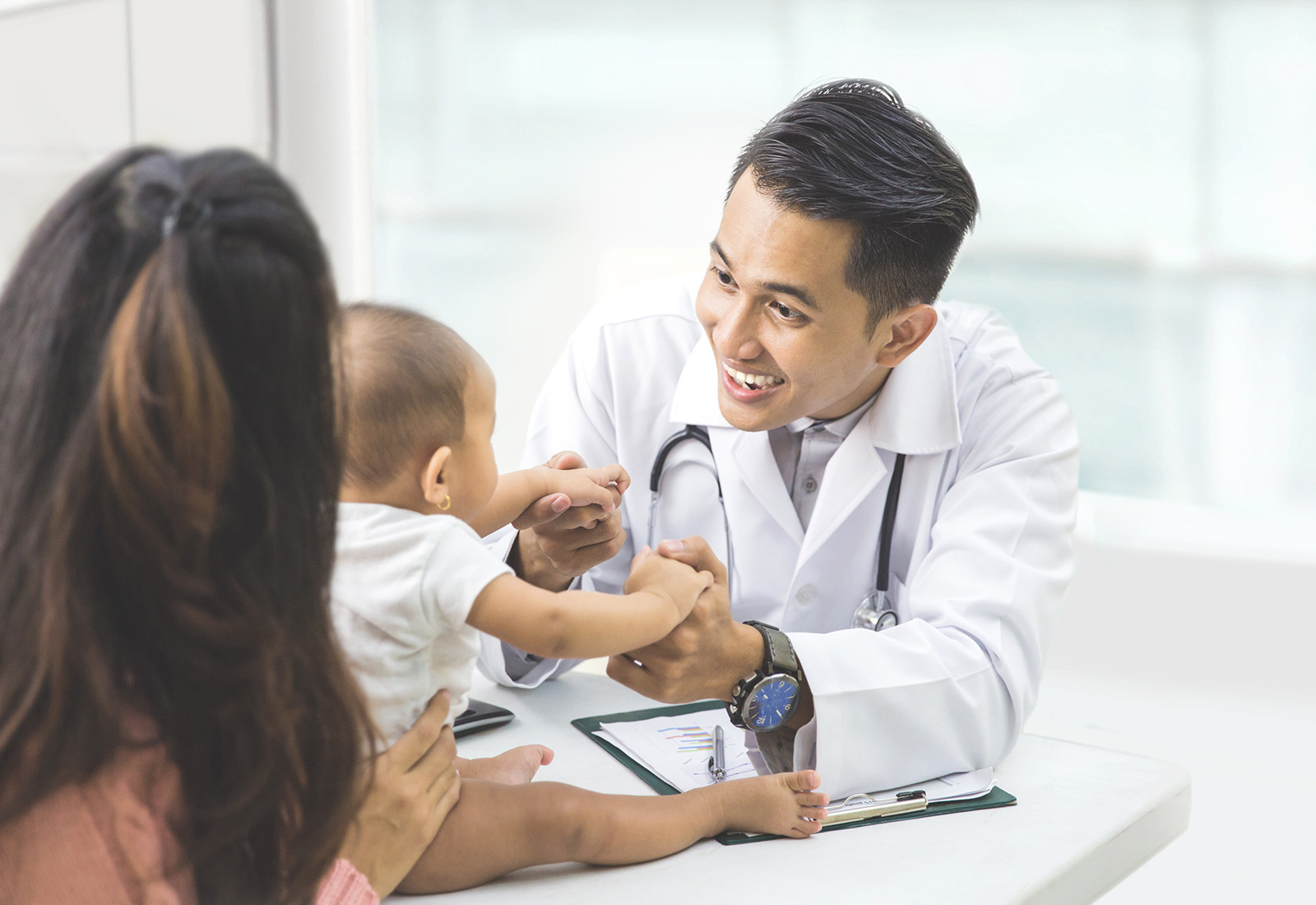 dr. R. Muh. Zulfan, Dokter Spesialis Anak Pamekasan - Praktek Dokter Spesialis